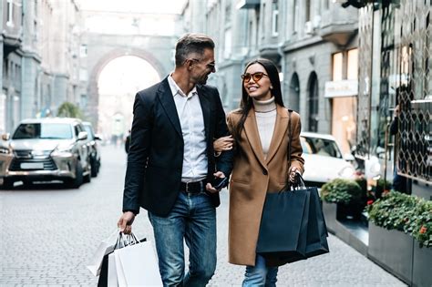 Sex Geld Das Motiviert Frauen Einen Sugardaddy Zu Haben Wmnde