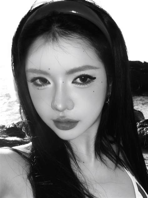 112 Ảnh Ciin Bikini Khiến Dân Tình “mất Máu”