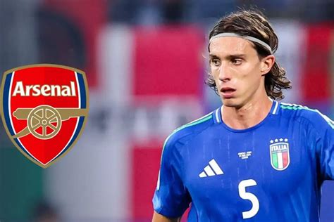 အီတလီကြယ်ပွင့် ရစ်ကာဒို ကာလာဖီအိုရီကို ခေါ်ယူရန် အကောင်းဆုံးအနေအထားမှာရှိနေတဲ့ အာဆင်နယ