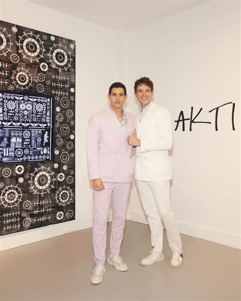 Art Market Report How To Make It In The Art World—hees Grit Daily News