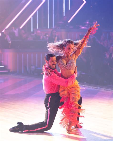 Dancing With The Stars Season 34 Robert Irwin Witney Carson Win The