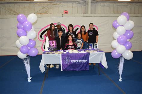 Olton Senior Signs Letter Of Intent To Cheer For Trevecca Nazarene Uni