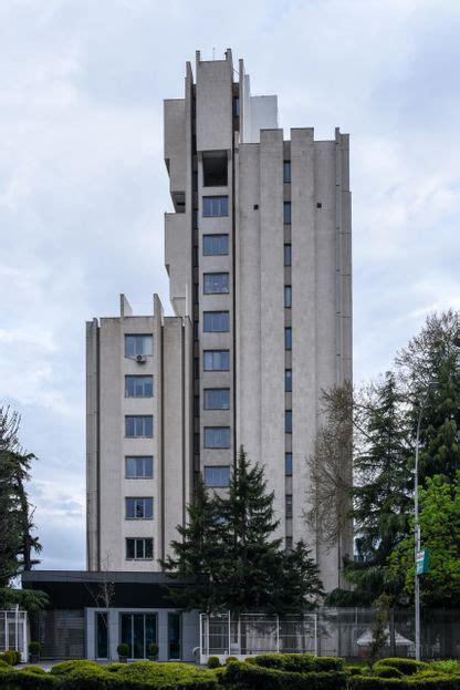 Administrative Building Alkaloid Architectuul