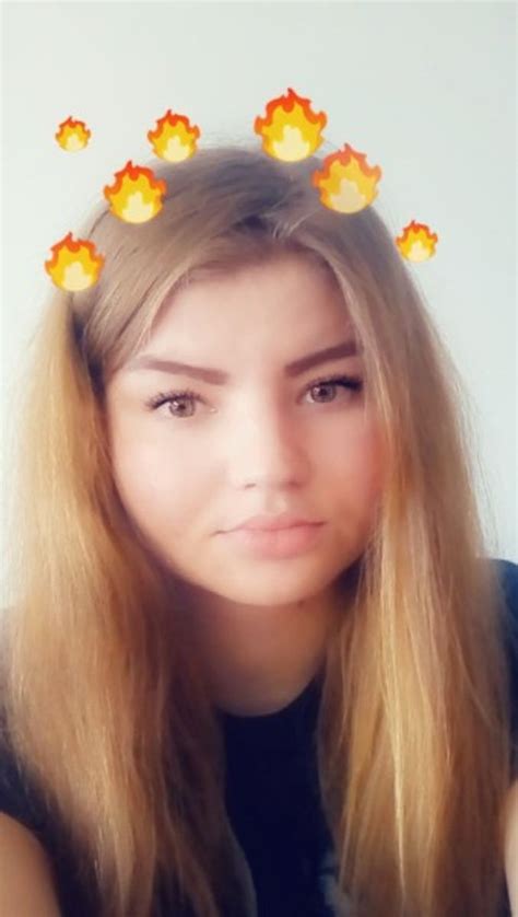 Female Profile Live Cam Show Aporntv Life