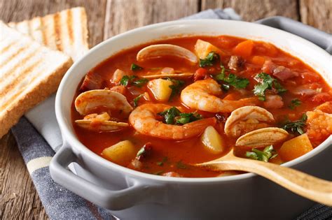 The Best Types Of Clam Chowder Including New England Rhode Island