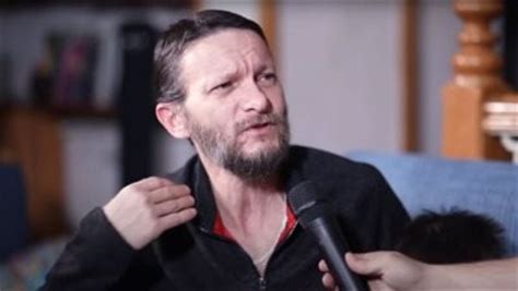 الفنان راكان تحسين بيك ابن الفنان تحسين بيك في المــســتشــفى والسبب