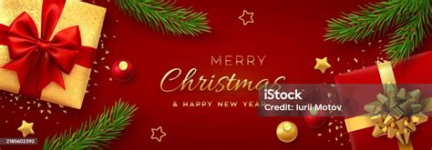 크리스마스 배너입니다 빨간색과 황금색 활 별 공 소나무 가지가 있는 현실적인 선물 상자 크리스마스 배경 수평 크리스마스 포스터 인사말 카드 헤더 웹 사이트 벡터 일러스트