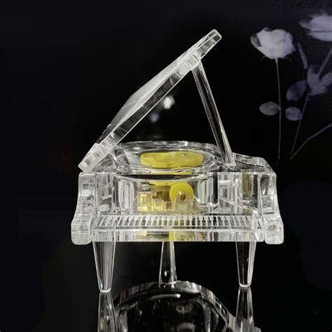 水晶钢琴音乐盒宫崎骏天空之城生日礼物新年情人节礼物创意礼品 虎窝淘