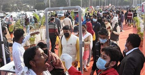 कोरोना संक्रमण ने फिर बढ़ाई टेंशन कई राज्यों में फेस मास्क की वापसी