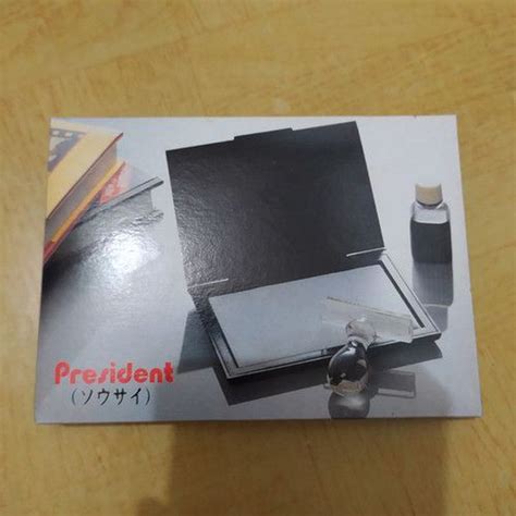 Bantalan Stempel Besar