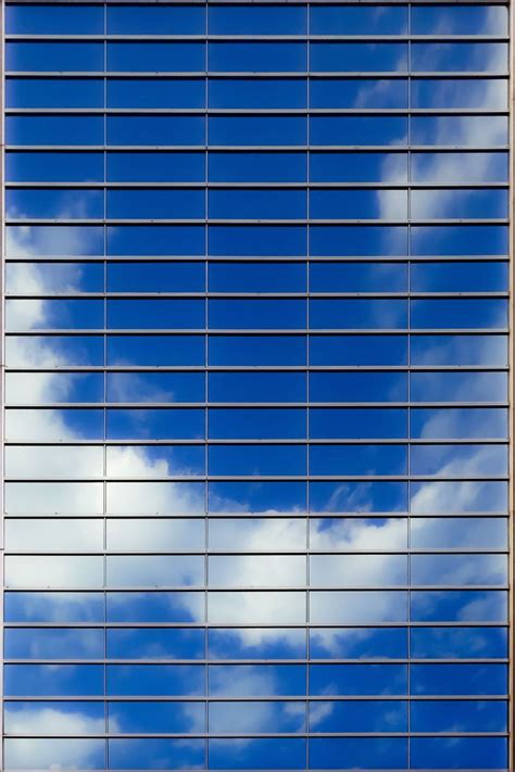青い空と白い雲 GANREF
