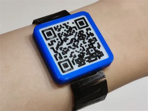 Qrootapp 3d Printed Qr Code Clock A Wearable Timepiece