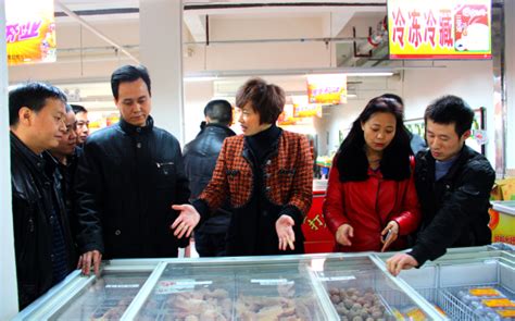 伏玉琼检查春节前食品安全工作 “四川•朝天”门户网