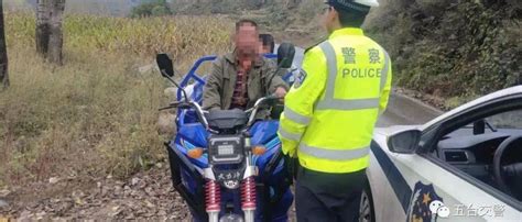 【五台交警】三轮车违法载人3起！贾某某