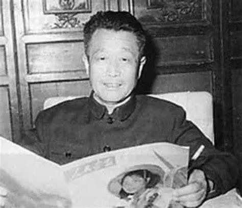 1981年杜聿明病逝，临终前再三叮嘱妻子：我去世后，永远定居祖国曹秀清段庆香解放军