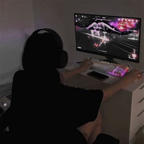 Gamer Girl Dark Aesthetic Inspo Games For Girls Gamer Girl