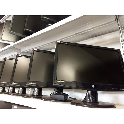 Monitor 185 Polegadas Lcd Widescreen Produtos Eletrônicos Monitores Teclados Fontes