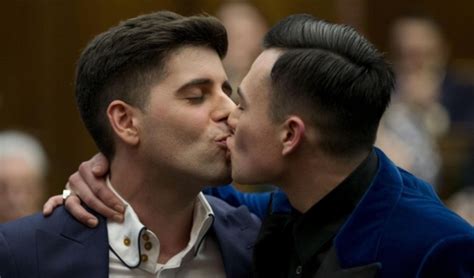 Babe ME Tu Revista Gay Online