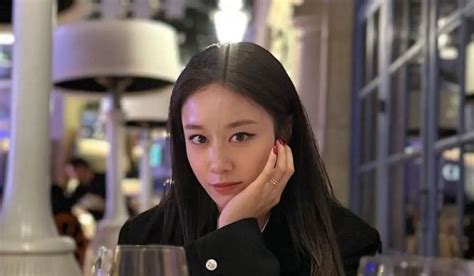 T Ara Jiyeon Parts Ways With Her Agency Becomes A Free Agent Jazminemedia