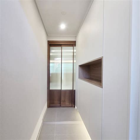 따듯한 화이트and우드 인테리어가 돋보이는 20평 아파트인테리어 라이프스타일 슈퍼앱 오늘의집