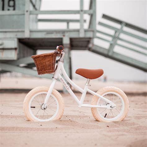 Banwood First Go Balance Bike Milka