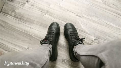Sitting On Her Lap Pov Part 2 Wmv Hd Mysterious Lilly Clips4sale