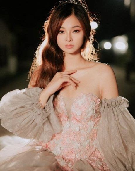 6 Potret Dan Fakta Menarik Angeli Khang Artis Film Dewasa Filipina