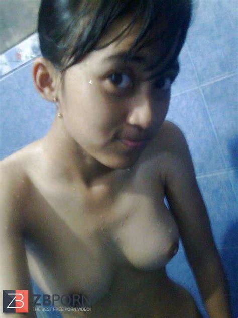 Cristy Cewek Jombang ZB Porn