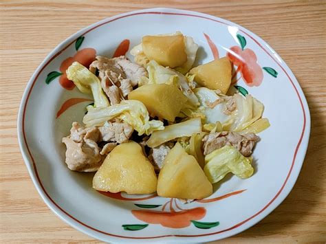 キャベツ×じゃがいもの人気レシピ10選！副菜から主菜、スープまで Macaroni