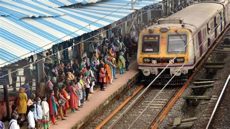 Mumbai Local Train Jumbo Block Between Churchgate And Mumbai Central