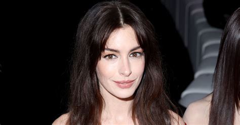 Anne Hathaway Says This Zodiac Sign Has Undeniable Sex Appeal Into