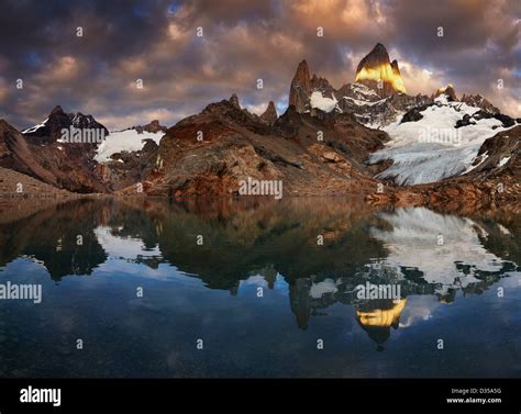 Laguna De Los Tres And Mount Fitz Roy At Sunrise Patagonia Argentina