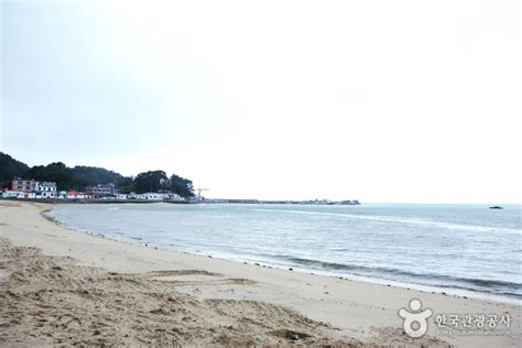 명사해수욕장 관광 정보와 주변 관광 명소 및 근처 맛집 여행 정보