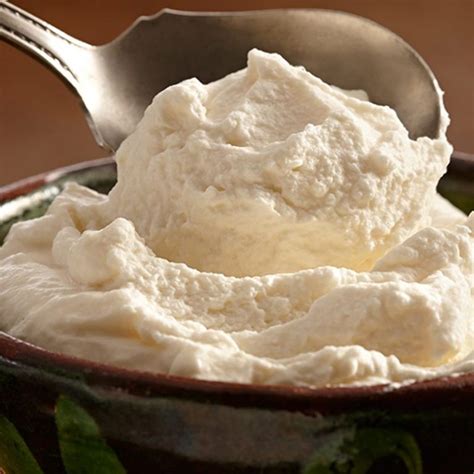 20 Creamy Whipped Cream Recipes For Dessert Lovers Recipes For Life
