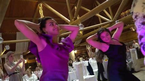 Танцювальний ДВІЖ на весіллі Українське весілля Youtube