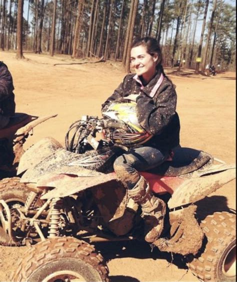 can someone please make this photo not so blurry will tip r photoshoprequest