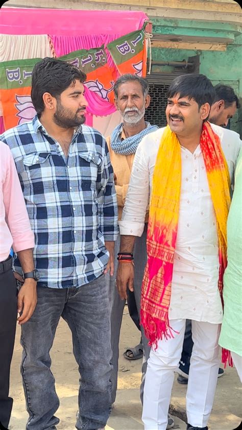 saksham shukla saksham shukla instagram photos and videos