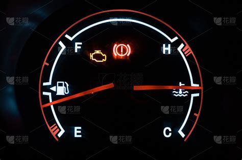汽车仪表盘
