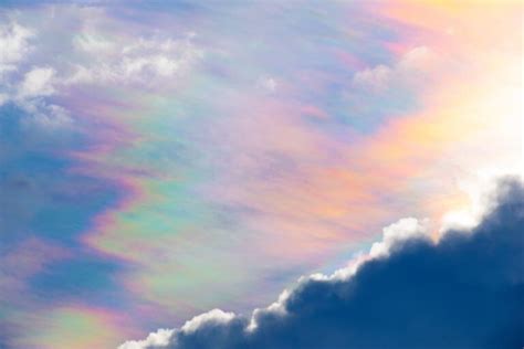 Why Clouds Turn Pink Orange Red Purple And Even Rainbow Colors Color Meanings