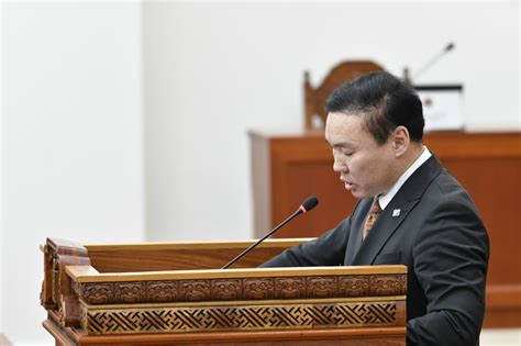 АГААРЫН БОХИРДОЛ УТААНЫ Сүхбаатарын Эрдэнэболд Facebook