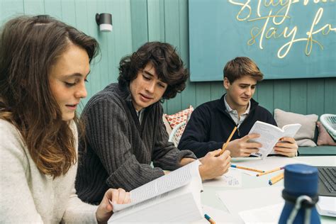 The Role Of Design Thinking In Problem Solving The Global College