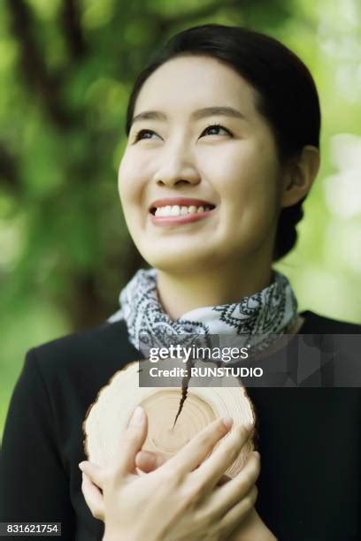 Log Slice Photos And Premium High Res Pictures Getty Images