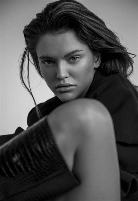 Clara Buchner Louisa Models