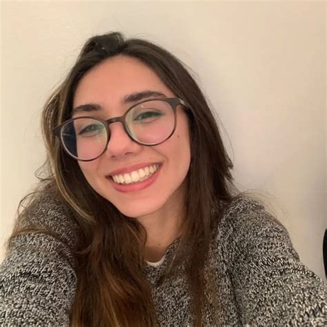 Larissa Dias Lari Dias Threads Say More