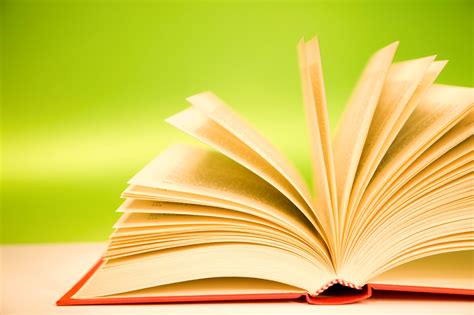 BENEFITS OF READING GETTING SMART AND HAPPY