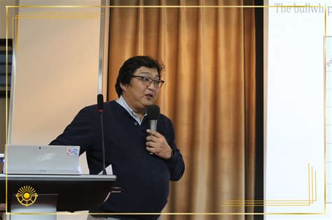 МЕНЕЖМЕНТИЙН СИМУЛЯЦИ СЭДЭВТ АХИСАН ТҮВШНИЙ СУРГАЛТ ЗОХИОН БАЙГУУЛАГДЛАА