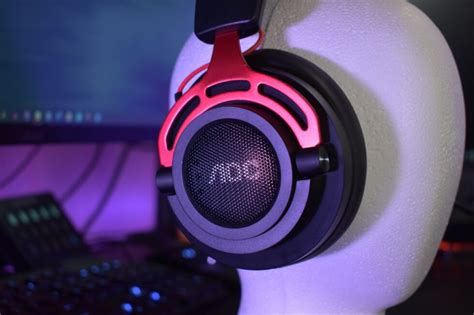 AOC GH401 Wireless Gaming Headset Review High Ground Gaming