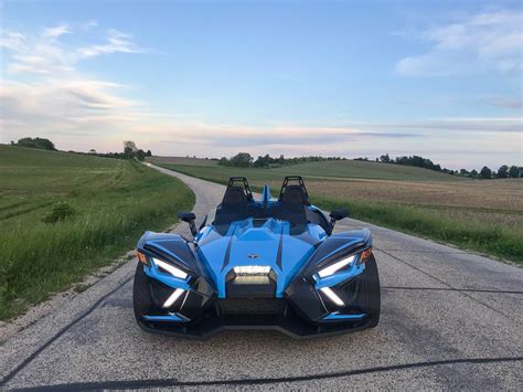First Drive Review 2020 Polaris Slingshot R Pulls Back The Practical Fires Up The Fun