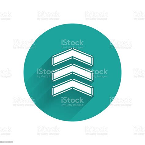 긴 그림자로 고립 된 흰색 군사 순위 아이콘입니다 군사 배지 표지판 녹색 원 버튼입니다 벡터 일러스트레이션 갈매기표 수장에 대한 스톡 벡터 아트 및 기타 이미지 Istock