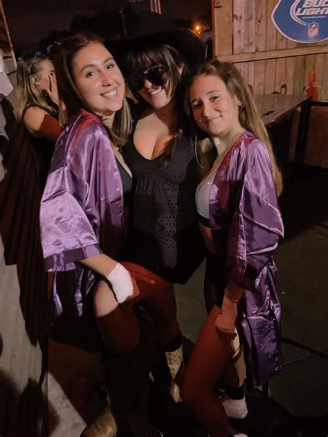 Rowdy Milf Beerider5